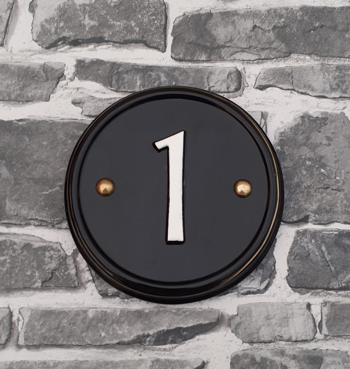 CIRCLE.1 150mm - Meadow Place House Signs